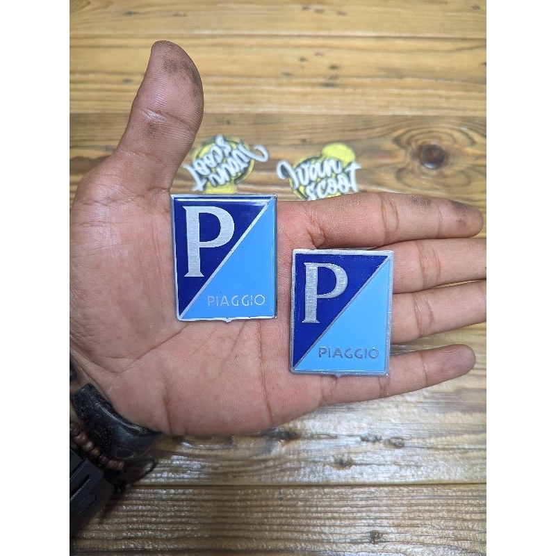 Jual EMBLEM VESPA P/ CORET EMBLEM LOGO DASI VESPA SUPER SPRINT VBB P ...