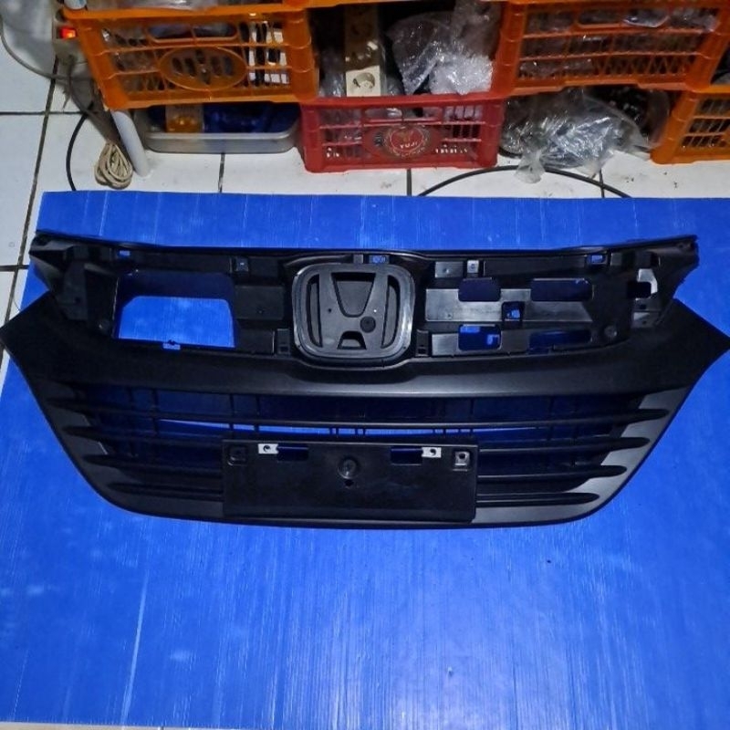 Jual Base grille Honda HRV facelift 2019 UP 71121-T8N-T11 genuine | Shopee Indonesia