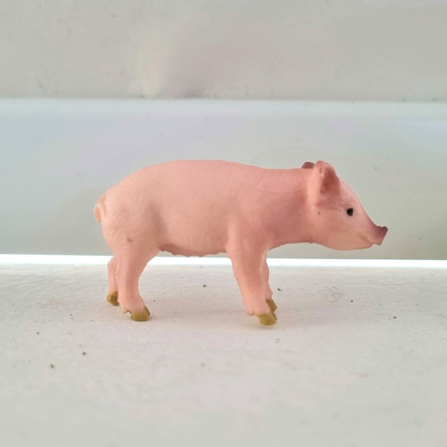 Jual Figur Hewan baby pig anak babi PVC Miniatur detail rapi 5.5cm ...