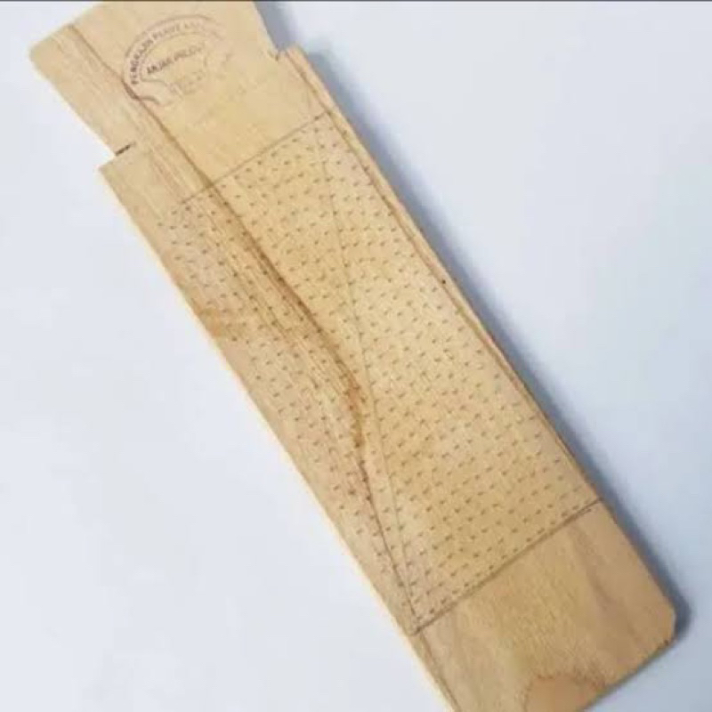 Jual Parutan Kelapa Kayu Tradisional Manual | Shopee Indonesia