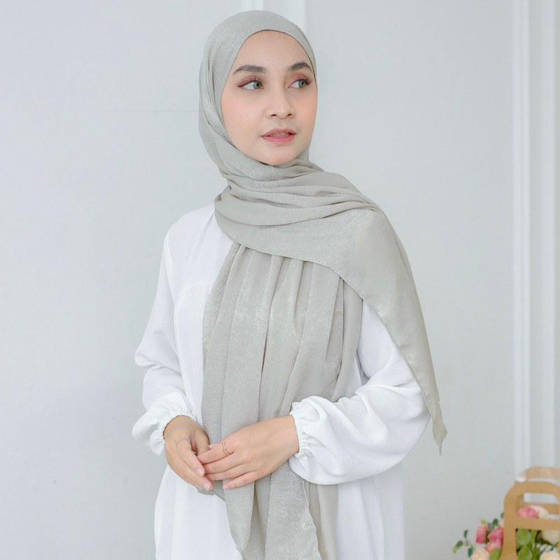 Jual PASHMINA SHINY medium size by saraliahijab / shawl pasmina cantik | Shopee Indonesia