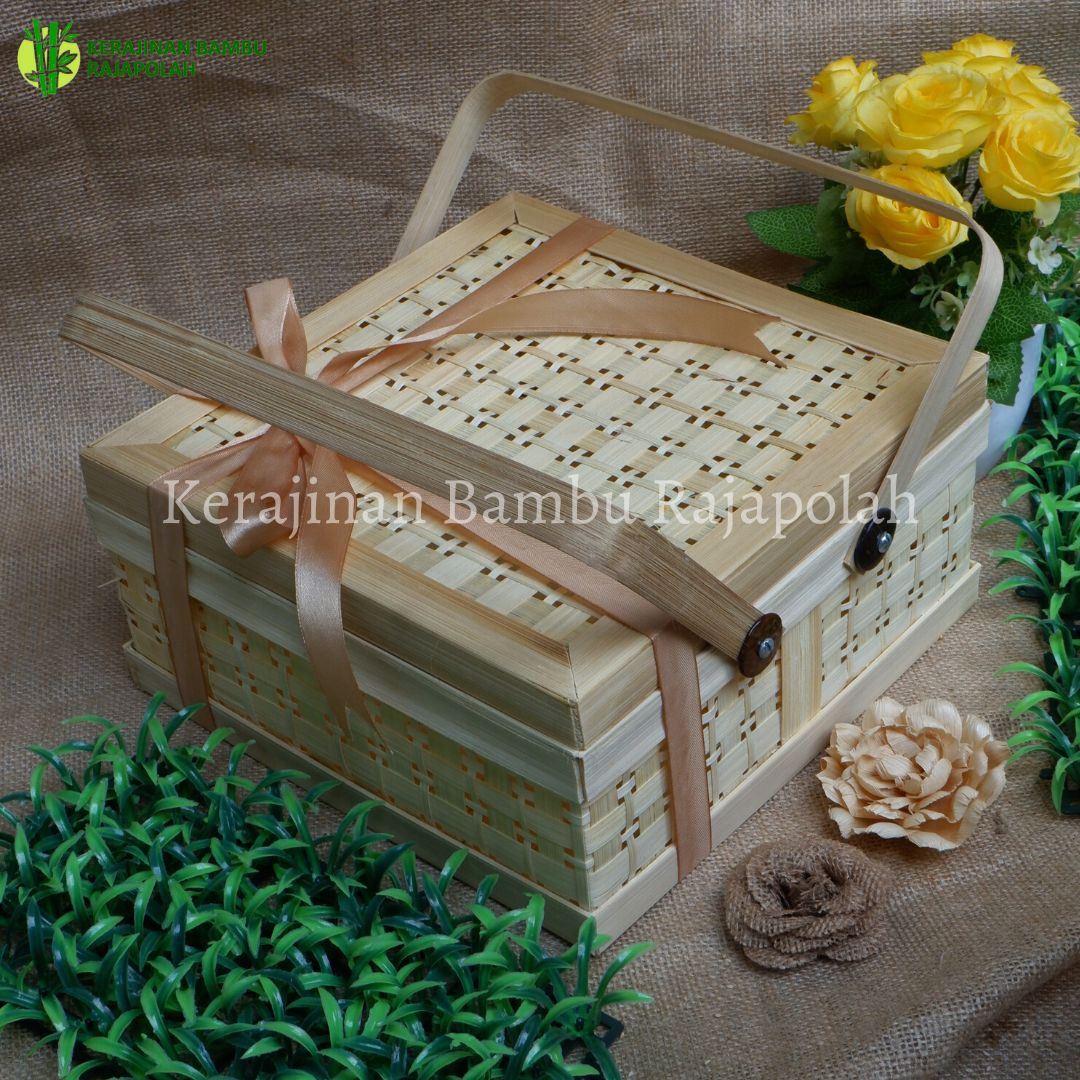Jual Kotak bambu mata itik kemasan uk.25x25cm | Shopee Indonesia