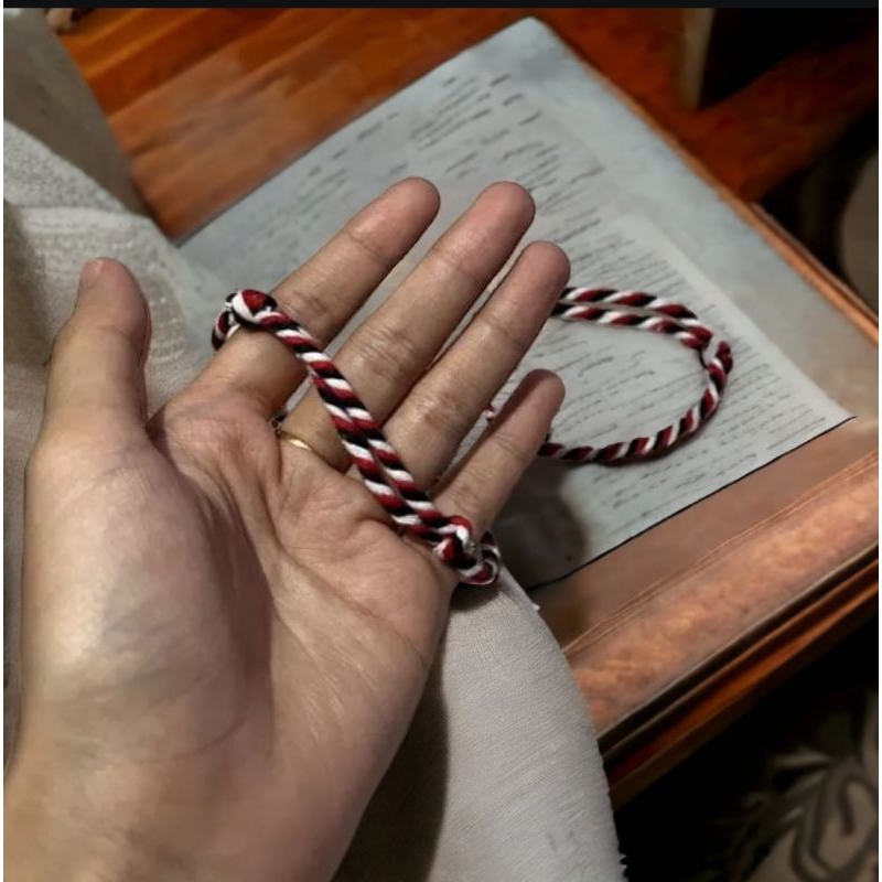 Jual Gelang Tridatu Original Khas Bali 3 Warna Merah Hitam Putih ...