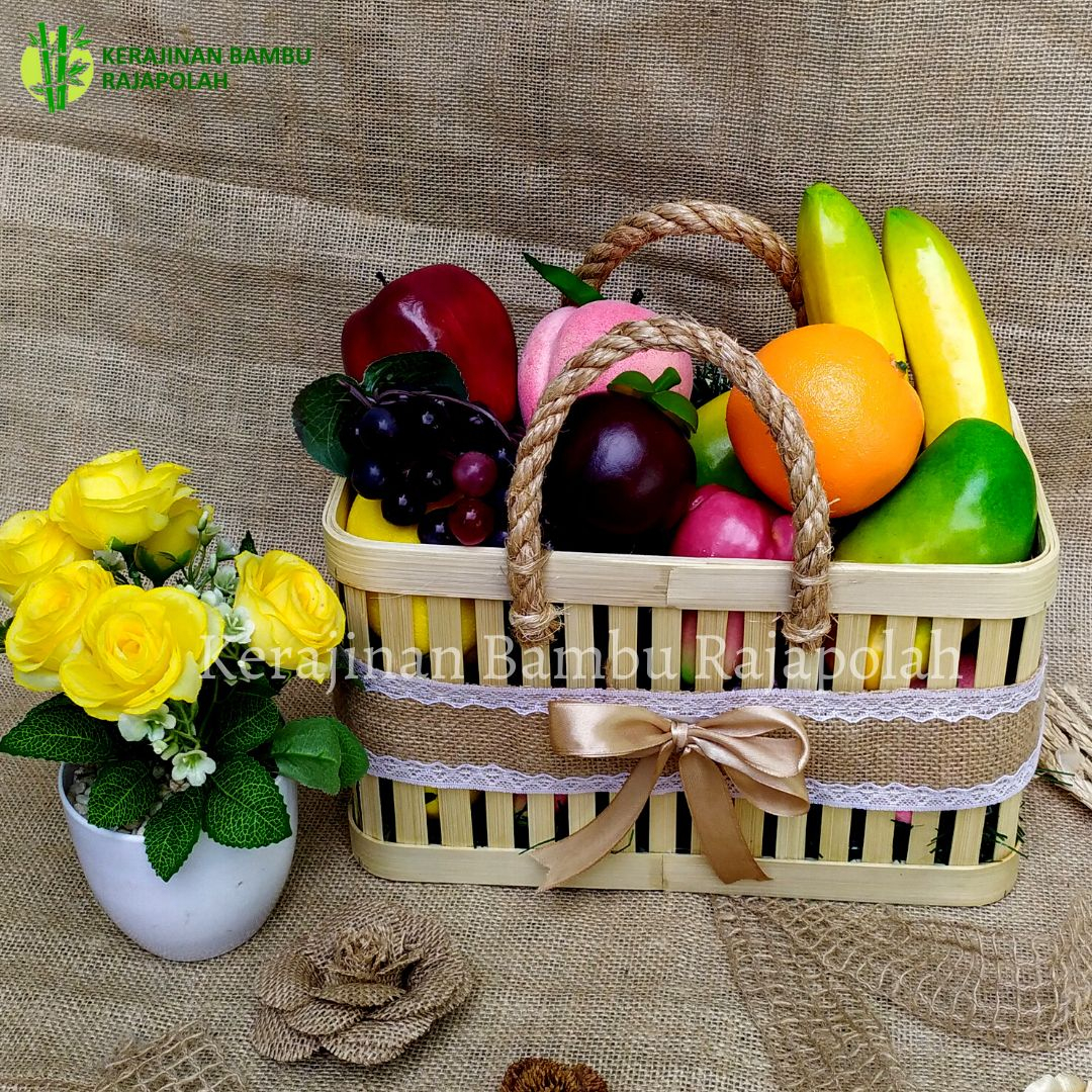 Jual keranjang bambu hampers/keranjang hampers kekinian/keranjang ...