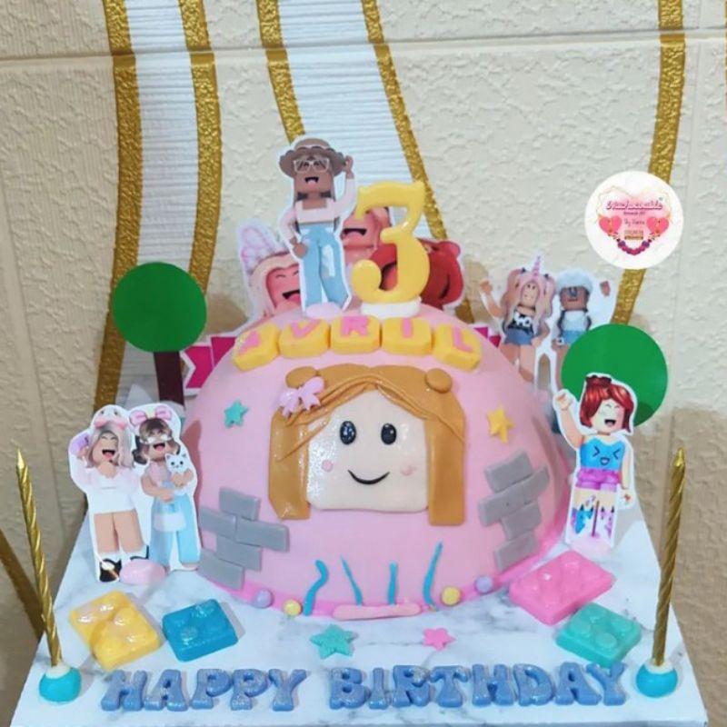Jual Pinata Cake Roblox Girl | Shopee Indonesia