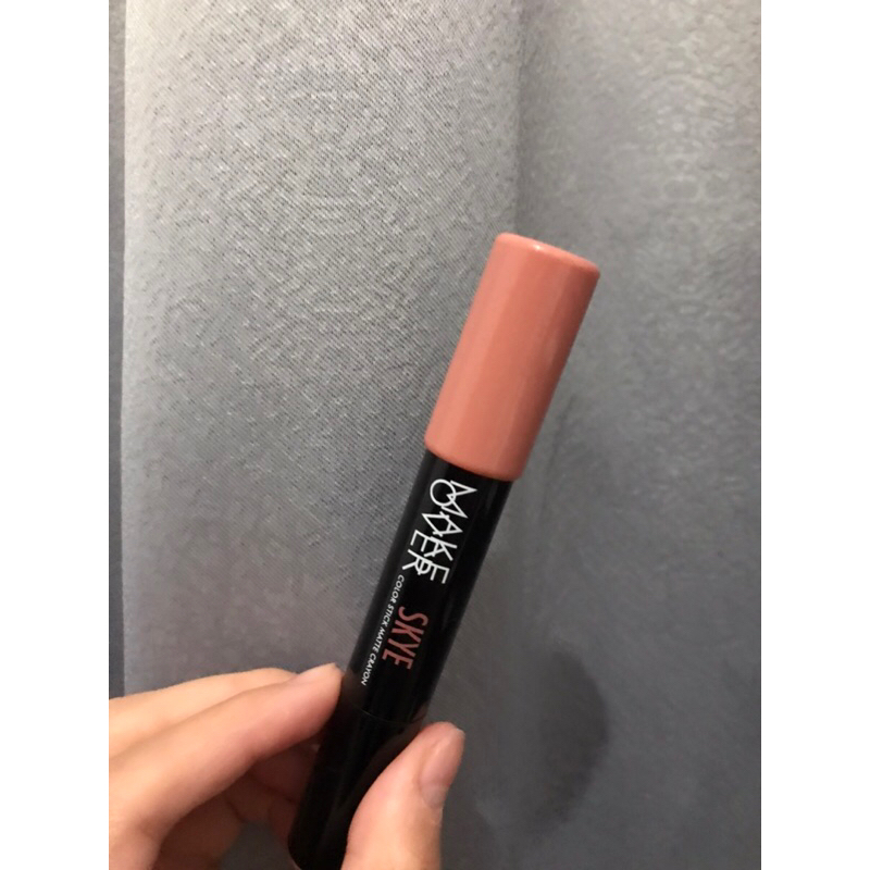 Jual makeover lip crayon shade skye | Shopee Indonesia