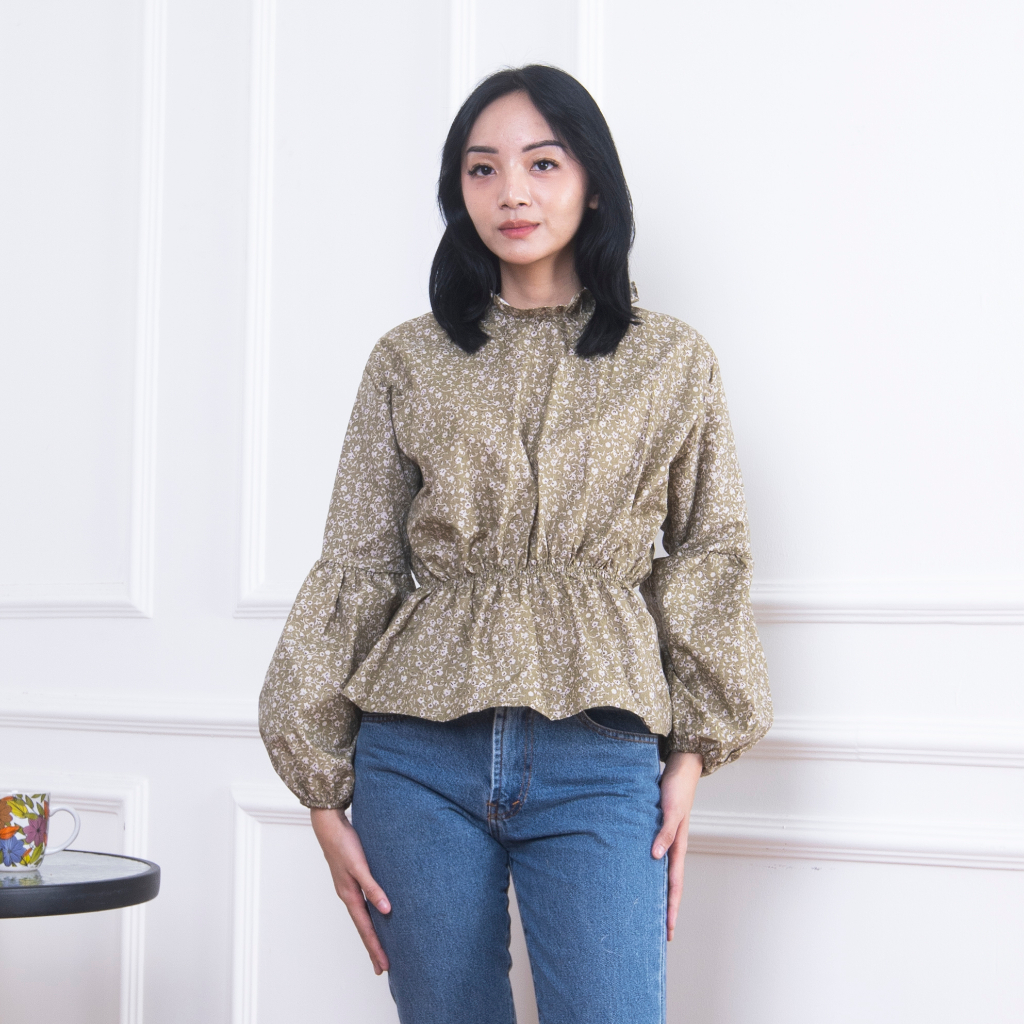 Jual BYTHA FLORAL BLOUSE / ATASAN WANITA MOTIF BUNGA PINGGANG KERUT KOREAN STYLE | Shopee Indonesia