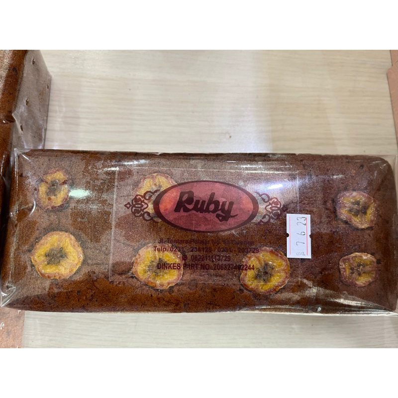 Jual Kue Choco Banana Produksi Toko Roti Ruby Oleh Oleh Khas Cirebon | Shopee Indonesia