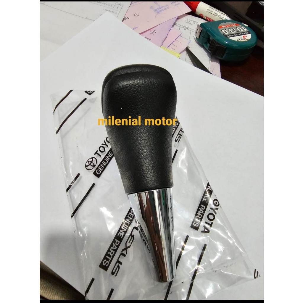 Jual Knop shift Handle tongkat perseneling original innova reborn ...