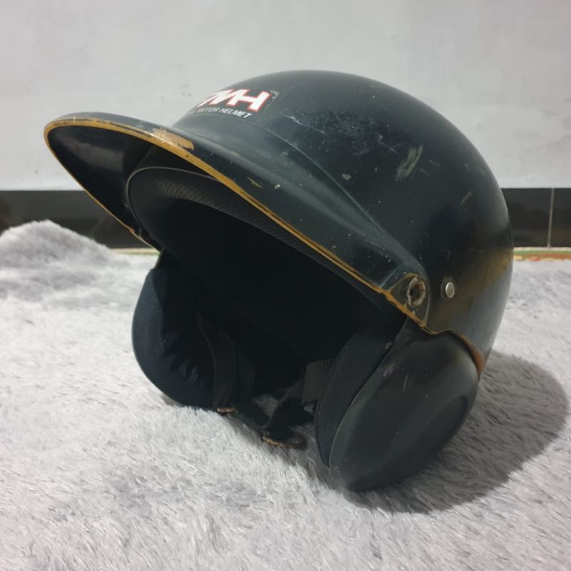 Jual helm jadul fhm hitam || helm jadul astrea/prima | Shopee Indonesia