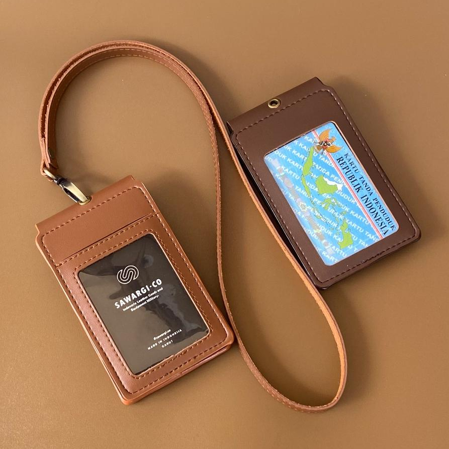 Jual ID Card Holder Kulit Magnet Flip 2 sisi Name Tag holder kulit by ...