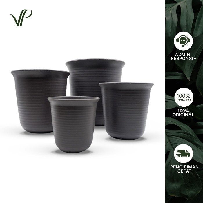 Jual POT TANAMAN PLASTIK PREMIUM GREY no 5 (Diameter 15 cm) | Shopee ...