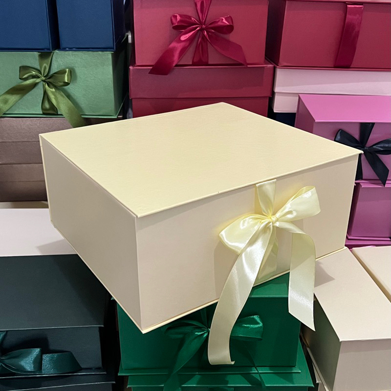 Jual Hard Box uk.28x26x12 Polos Model Pita kotak Box Hampers Box Hadiah Box Gift Hardbox kotak ...