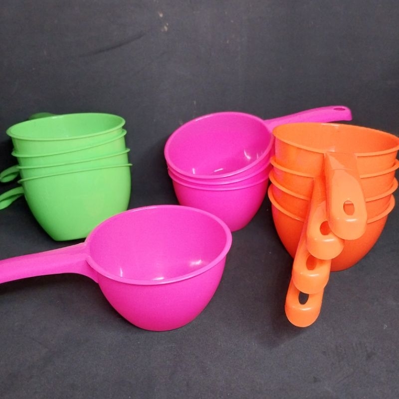 Jual Gayung Plastik Mini Anak Warna Warni Glossy / Gayung Air Mandi ...