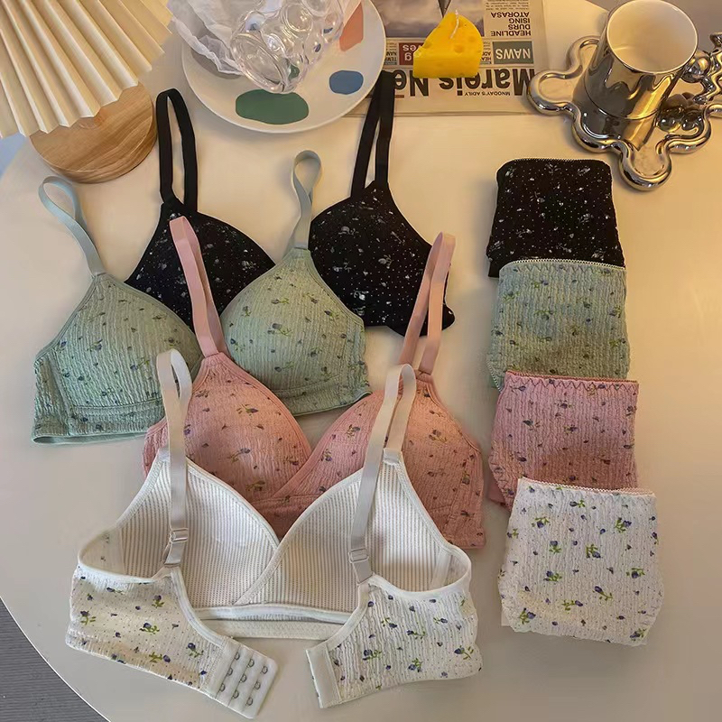 Jual Fairygirl.id Set Bra+Celana dalam motif bunga Push Up Style Senam ...
