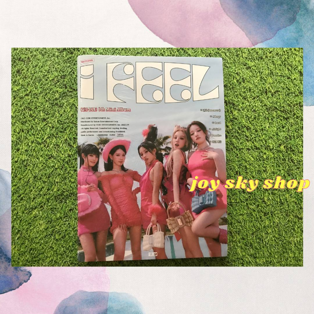 Jual (G)I-DLE -[I feel] (PhotoBook Ver.) | Shopee Indonesia