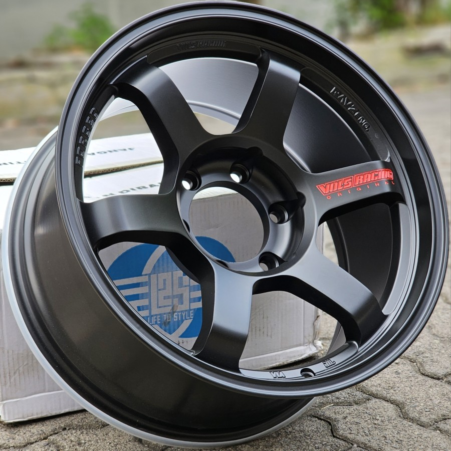 Jual Velg Mobil fortuner TE37 Progressive Ring 18 Lebar 9 ET 0 PCD 6x139,7 velg pajero | Shopee ...