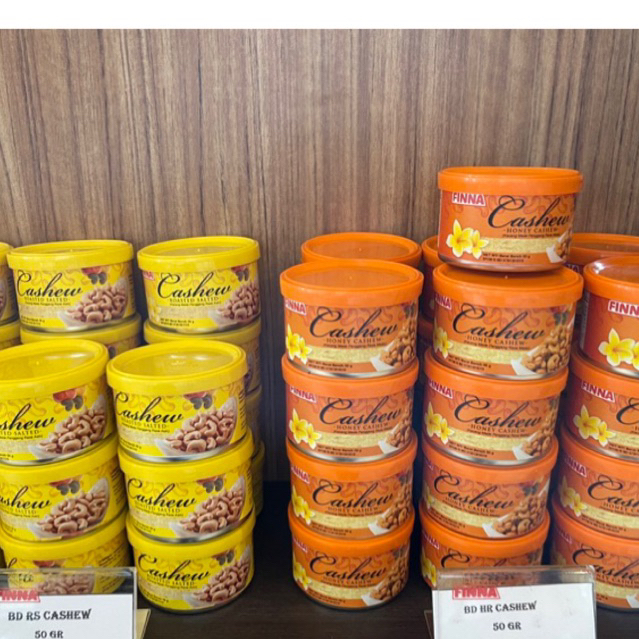 Jual Finna Cashew chilli, Roasted salted, Golden brown, Salted chilli ...