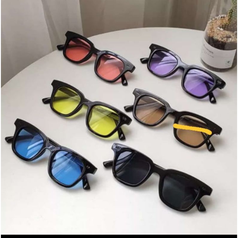 Jual Kacamata wanita dan peria aesthetic | Shopee Indonesia