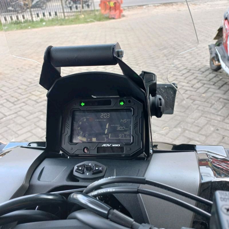 Jual Stiker Antigores Speedometer Adv 160 Rubber Karet | Shopee Indonesia