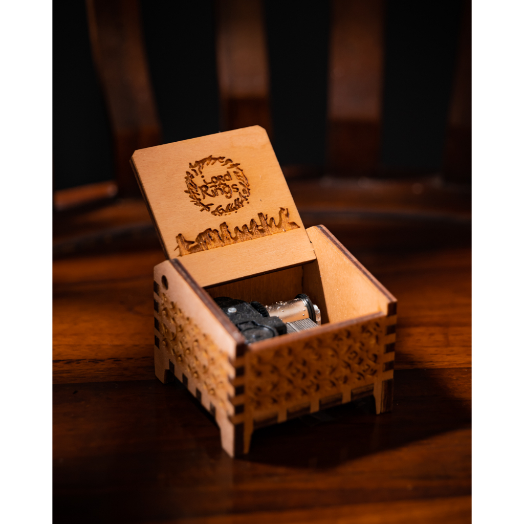 Jual Lord Of The Rings Music Box Automatic - Kado Kolektor dengan ...