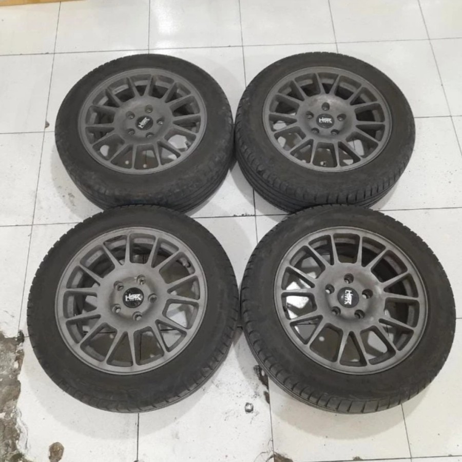Jual Velg Mobil Bekas Ring 16 Lubang 5 FE02 HSR R16X7 5X114,3 ET42 BAN 225 50 R16 | Shopee Indonesia