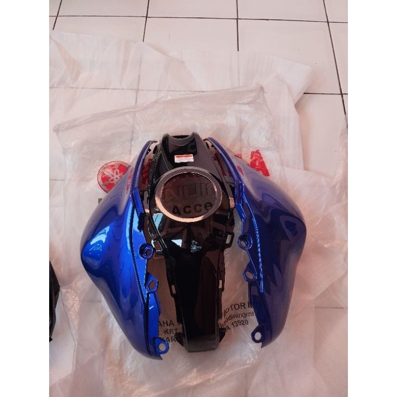 Jual COVER TANGKI YAMAHA R25 ORIGINAL YGP | Shopee Indonesia