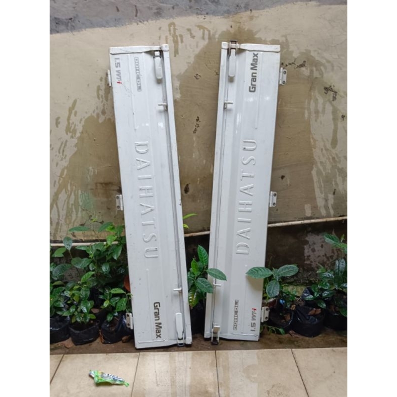 Jual Pintu Bak Grand Max (Complit Engsel dan pengunci kanan kiri ...