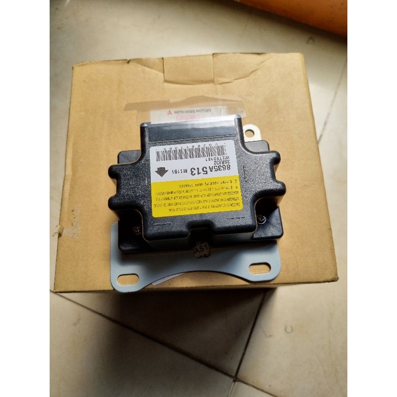 Jual Control Unit SRS Ecu Air Bag 8635A513 Asli Mitsubishi All New ...
