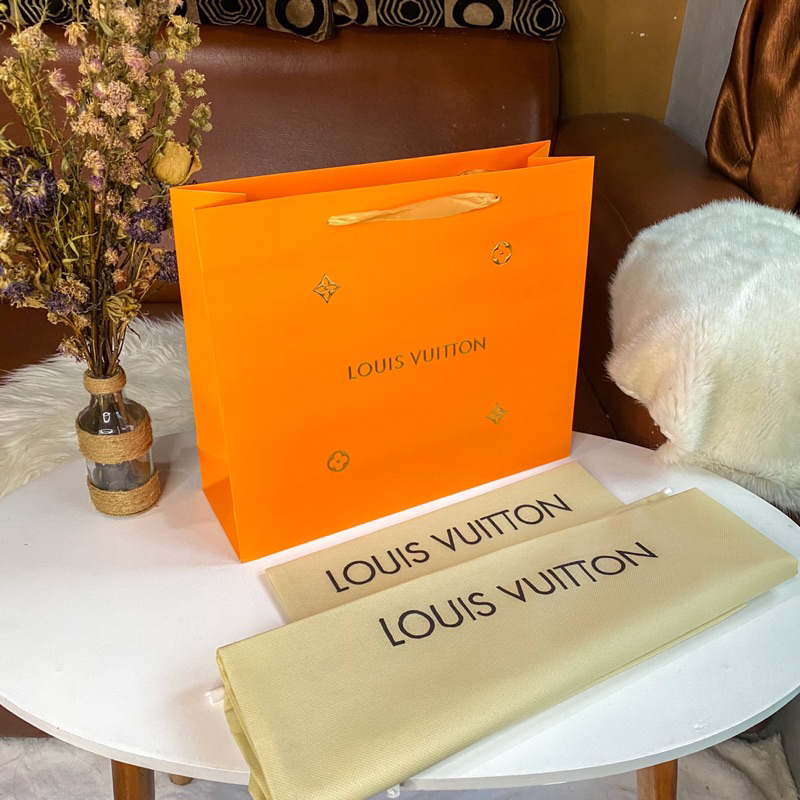 Jual Paper Bag Louis Vuitton Gold Edition Paperbag High Quality Premium ...