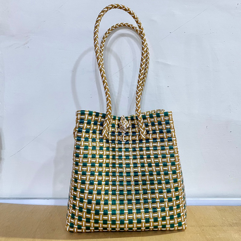 Jual Tas Anyaman Plastik Jali Jali RHOMI Tas Belanja Kekinian | Shopee ...