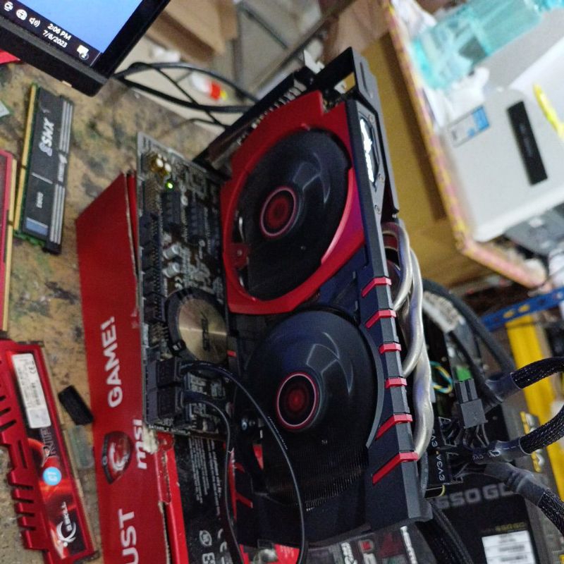 Jual VGA gaming MSI r9 380 4gb 256bit ddr5 | Shopee Indonesia