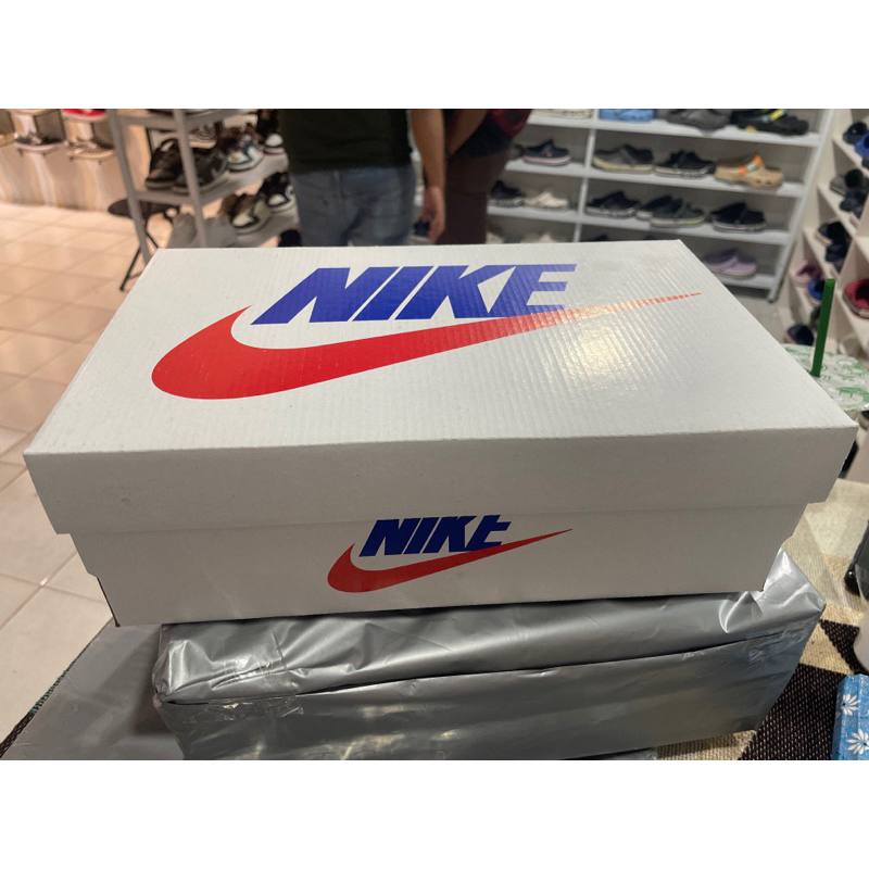 Jual box nike mahal | Shopee Indonesia