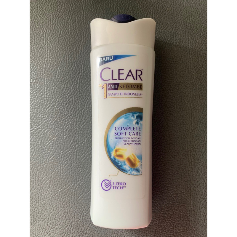 Jual CLEAR SHAMPO ANTI KETOMBE COMPLETE 160ML | Shopee Indonesia