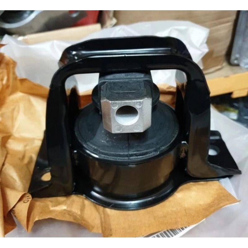 Jual engine mounting kanan nissan grand livina 1.8 mounting RH original ...