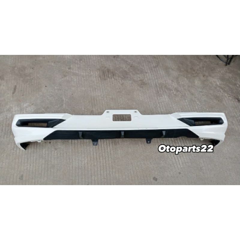 Jual Bodykit Belakang Raize Gr Sport Shecond Original | Shopee Indonesia