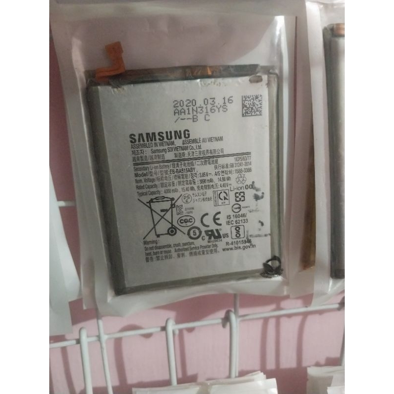 Jual BATRE BATERAI SAMSUNG ORIGINAL COPOTAN A52 A53 A73 A72 A51 A50 A50S A70 A12 A31 A32 A71 A52 ...