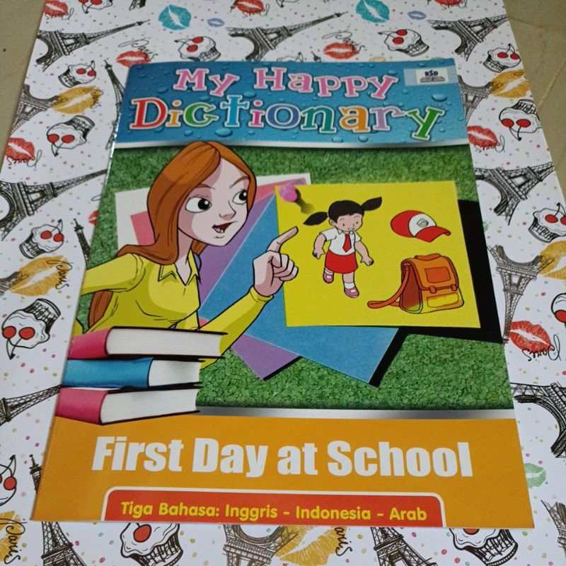 Jual Buku My Happy Dictionary - First day at School | Shopee Indonesia