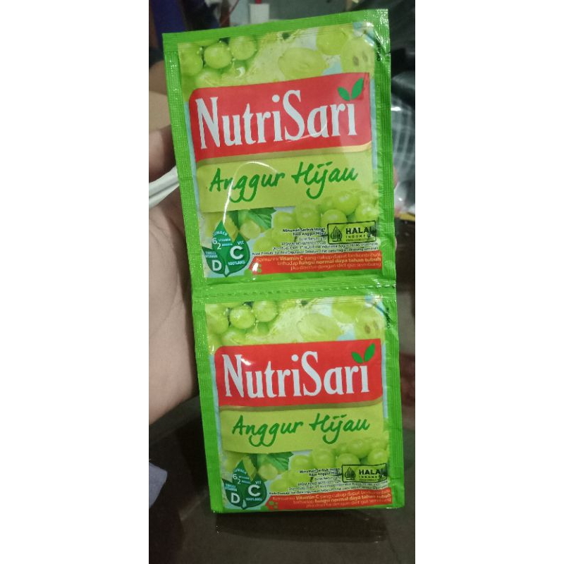 Jual Nutrisari Anggur Hijau 1 Renteng isi 10 sachet | Shopee Indonesia