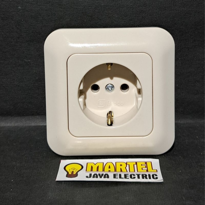 Jual Stop kontak broco gracio cream ( non cp ) | Shopee Indonesia
