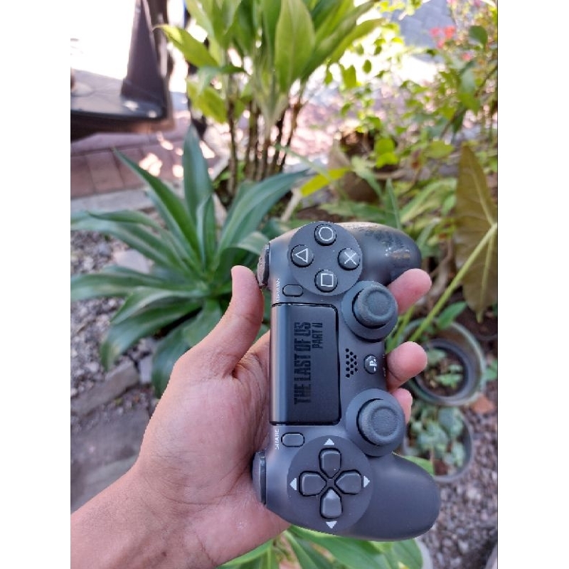 Jual stik ps4 limited edition TLOU II | Shopee Indonesia