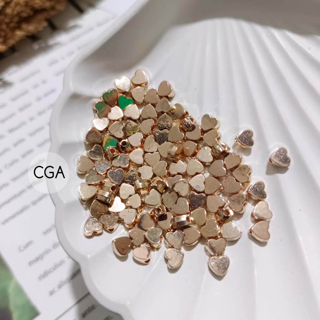 Jual Manik Love Gold 5mm | manik manik mote love Hati emas | Shopee ...