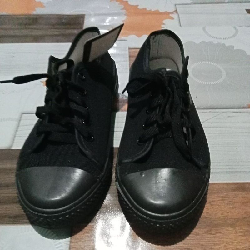 Jual Sepatu Sekolah Murah Hitam BG/NB | Shopee Indonesia