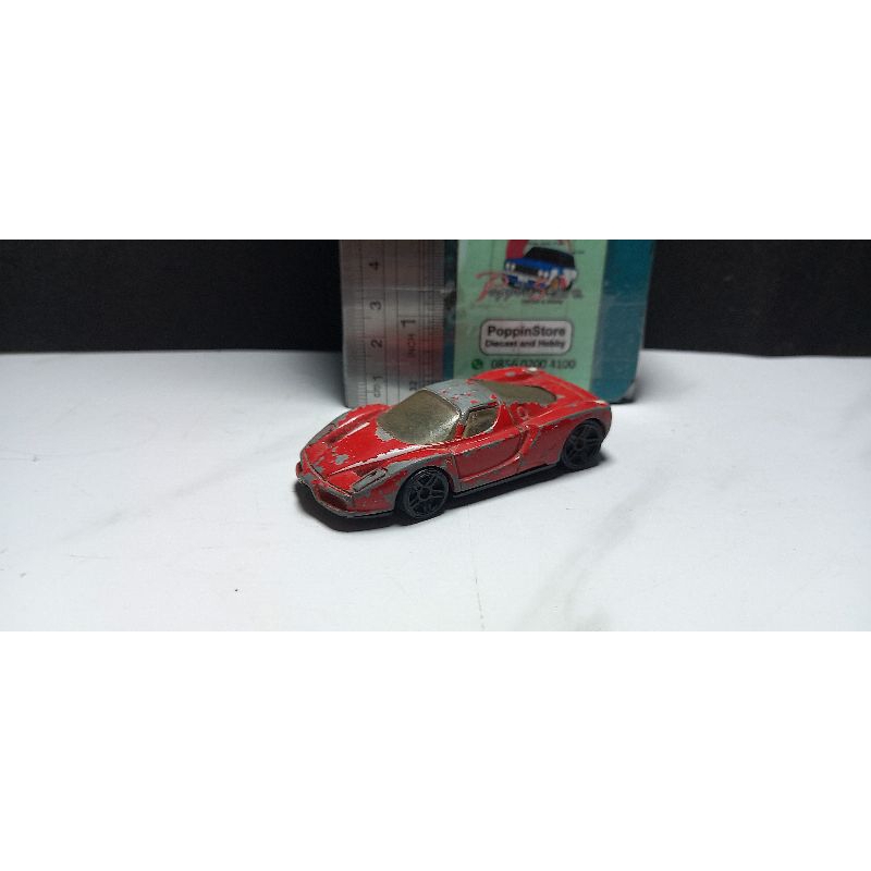Jual Hotwheels Hot Wheels Ferrari Enzo Warna Merah (Second/Junk ...