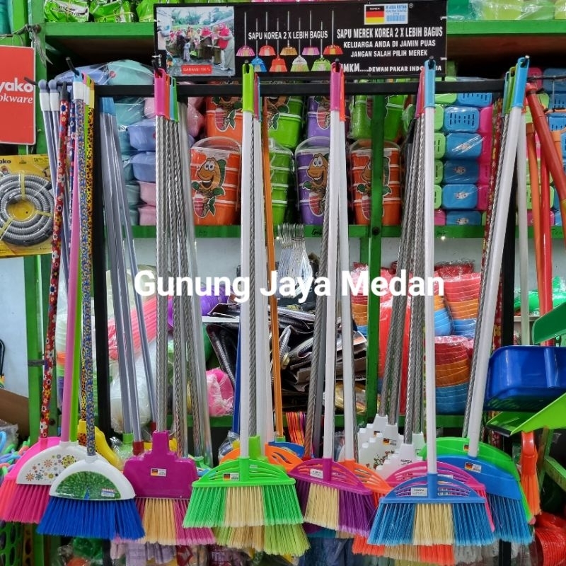 Jual Sapu Lantai Korea Gagang Kayu Rotan Stainless Anti Keriting ...