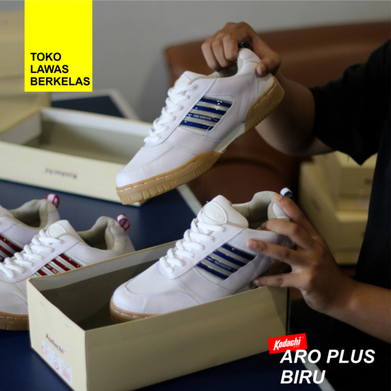 Jual Sepatu Badminton Kodachi ARO PLUS Running Tenis Oldskool KODACHI AR Sepatu kodachi AR PLUS ...