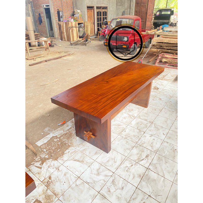 Jual Meja makan solid trembesi (kotak rata) | Shopee Indonesia