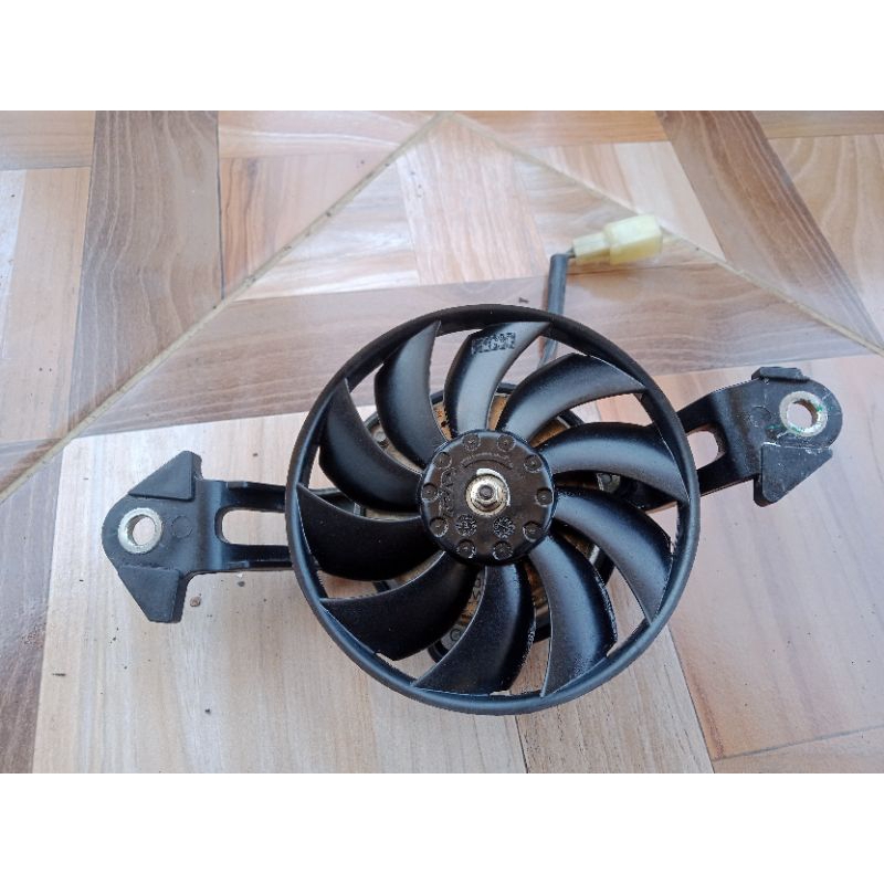 Jual kipas radiator pendingin original Yamaha Vixion old lama new ...