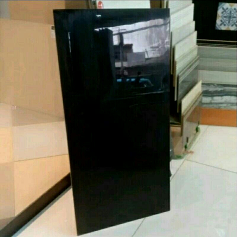Jual granit hitam polos 120x60 garuda | Shopee Indonesia