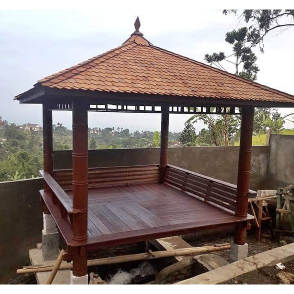 Jual Gazebo Kayu Kelapa Tiang Motif Bambu Ukuran 3x3 Meter Atap Sirap ...